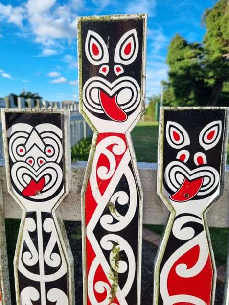 Aboriginal Art of the Northwest Coast of British Columbia: Totem Poles ...