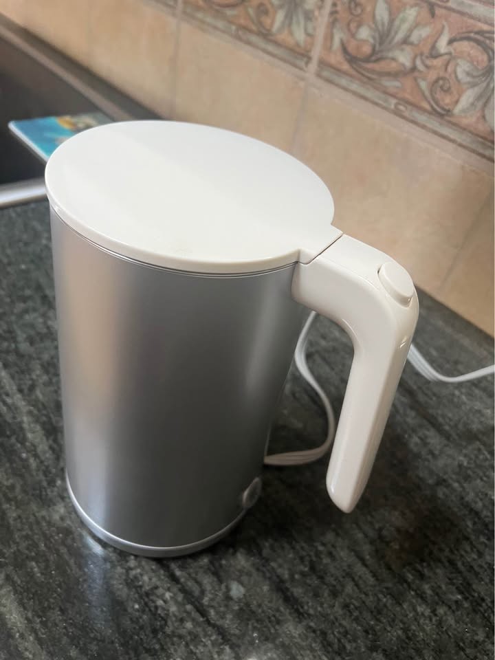 Health Canada Recalls Zwilling Enfinigy Electric Kettles Over Burn Risk ...